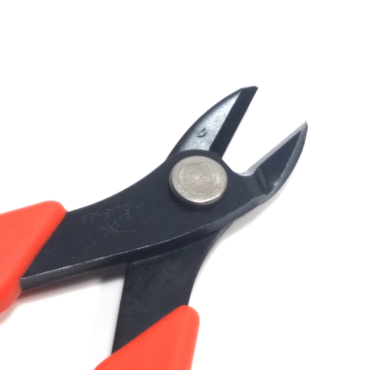 Xuron Maxi Shear Flush Cutter, Cuts up to 12 Gauge (2mm) Wire Made in ...